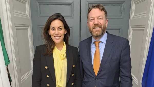 MIBI MEETS WITH MINISTER CARROLL MACNEILL - MiBi